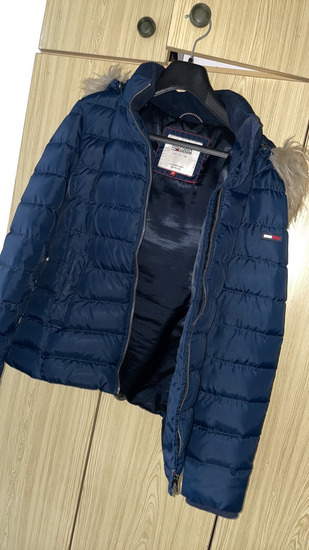 tommy hilfiger jakna
