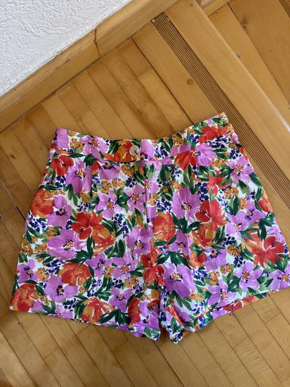 Zara floral sorc L