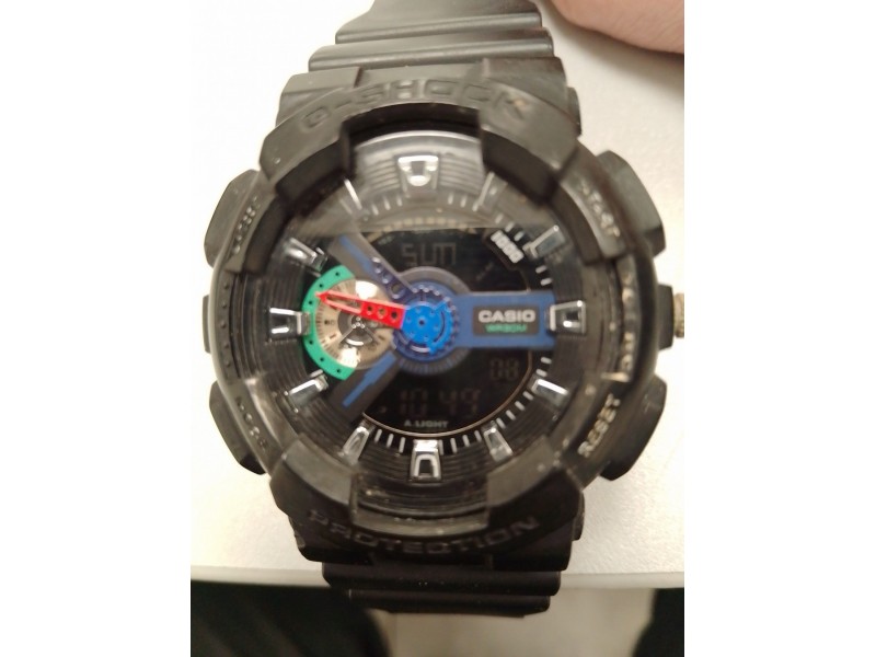 CASIO G - SHOCK GA 110
