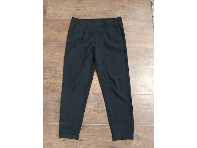 Pantalone-Bershka-447