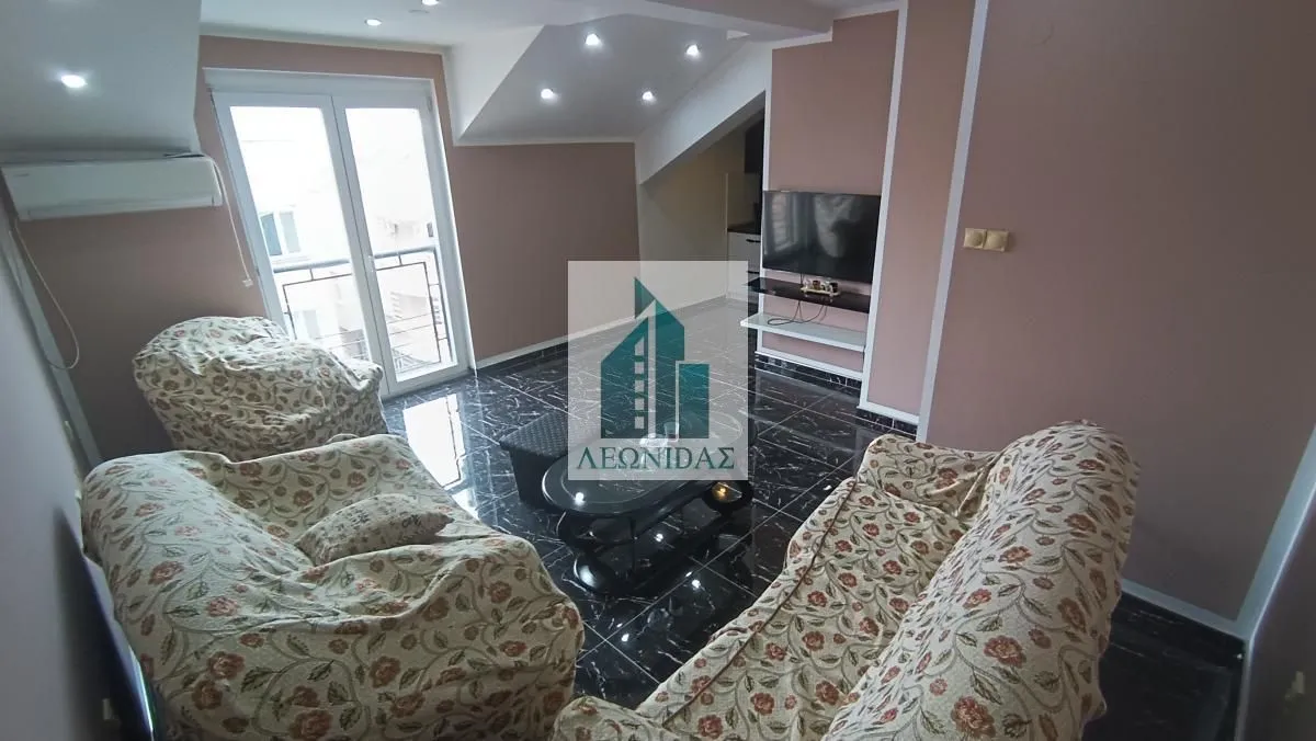 Izdavanje, garsonjera, 32m², Medijana, Niš