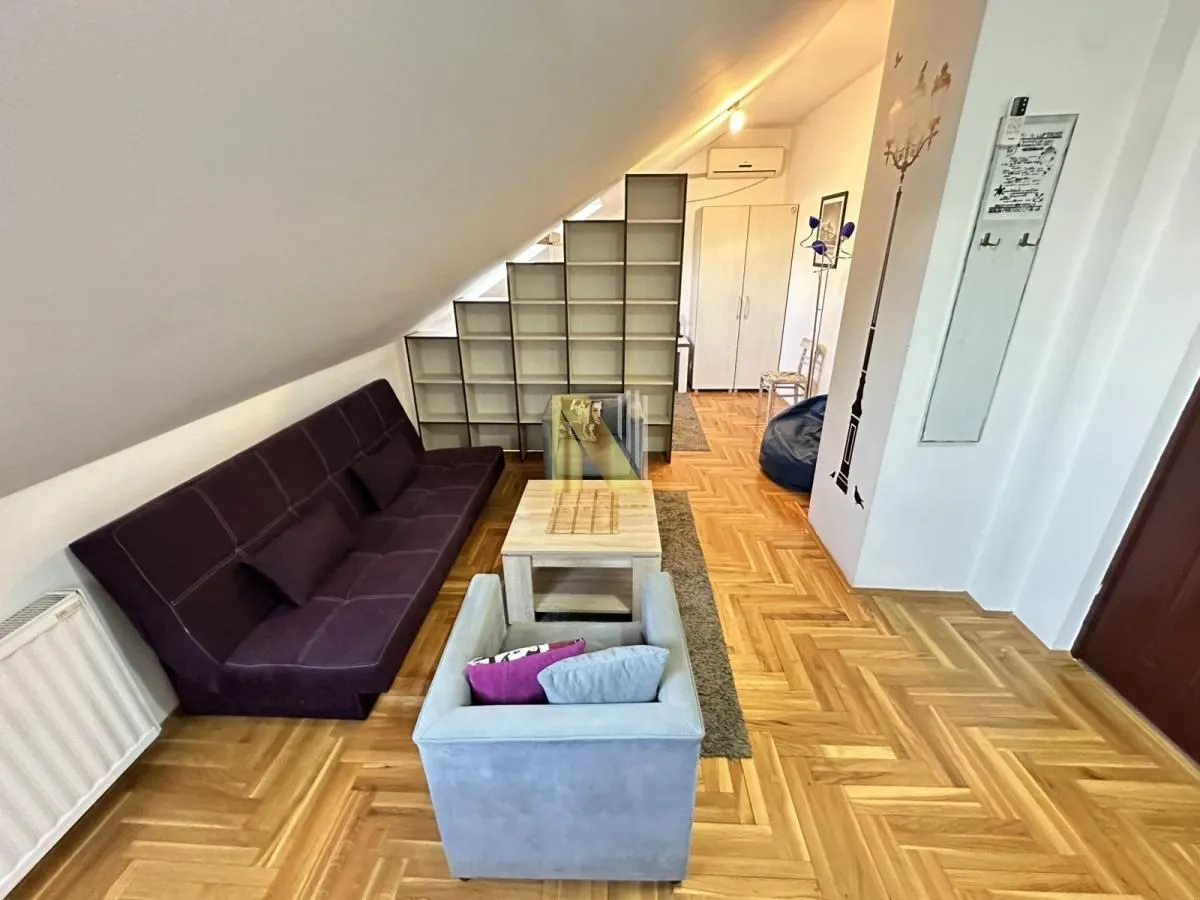 Izdavanje, garsonjera, 25m², Podbara, Novi Sad Sve Podlokacije