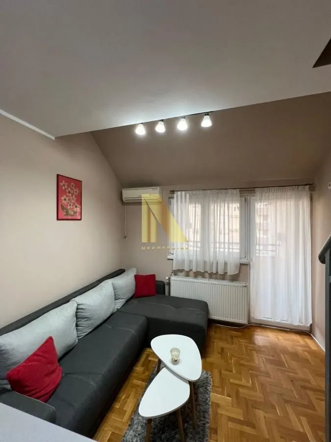 Izdavanje, dvosoban stan, 40m², Sajmište, Novi Sad