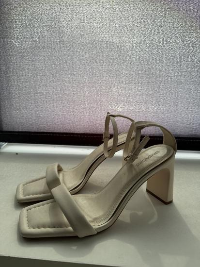 Stradivarius sandale