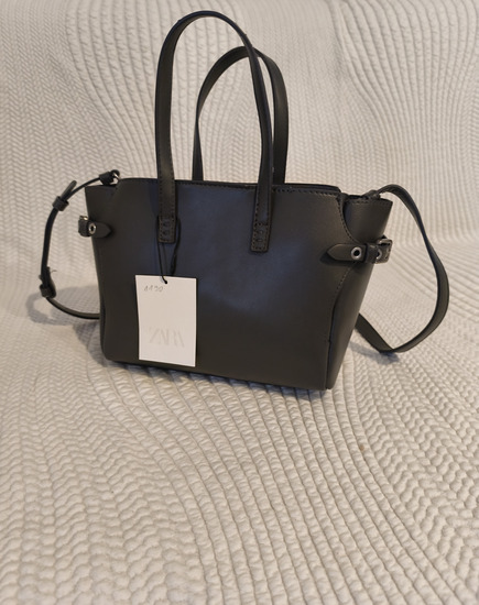 ZARA mini tote bag *lepa i moderna*