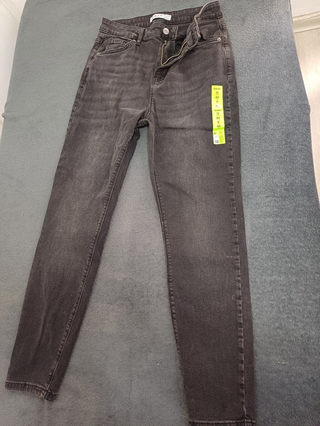 Ženske skinny farmerke – Primark - Model: skinny/uzak kroj, nogavice