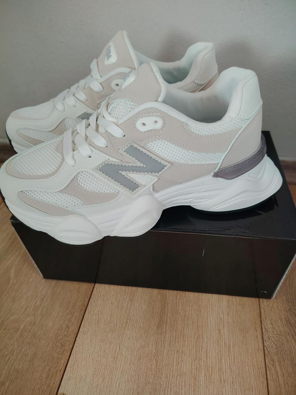 New Balance zenske patike, brojevi dostupni od 36-41