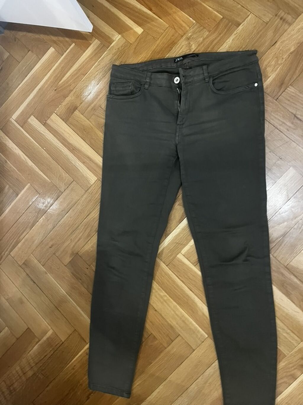 Zara ženske pantalone – skinny kroj - Brend: ZARA - Model
