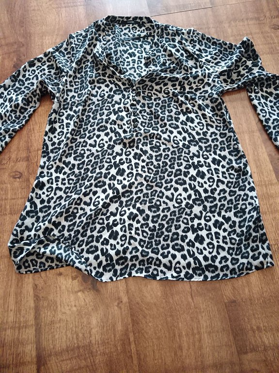 Ženska košulja/bluza sa leopard printom - Boja/pattern: crno-beli