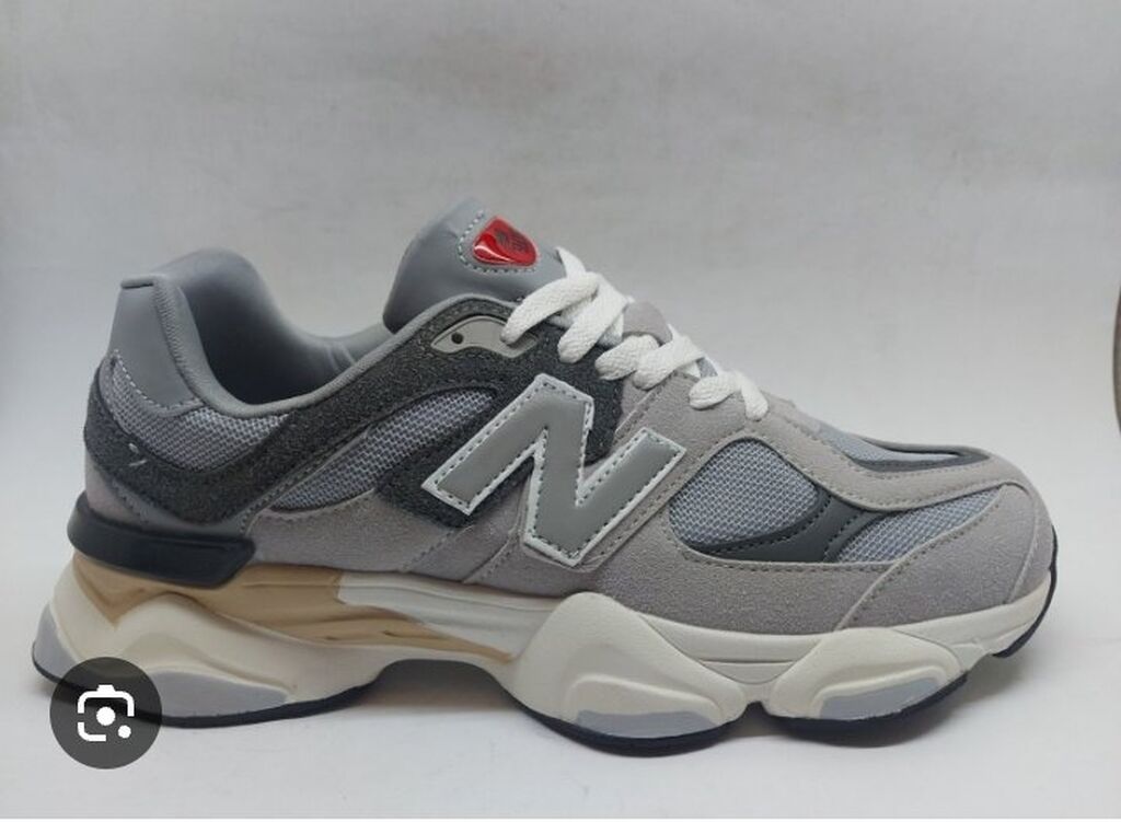 Patike New Balance u sivoj paleti tonova. Ik - Gornjište: kombinacija