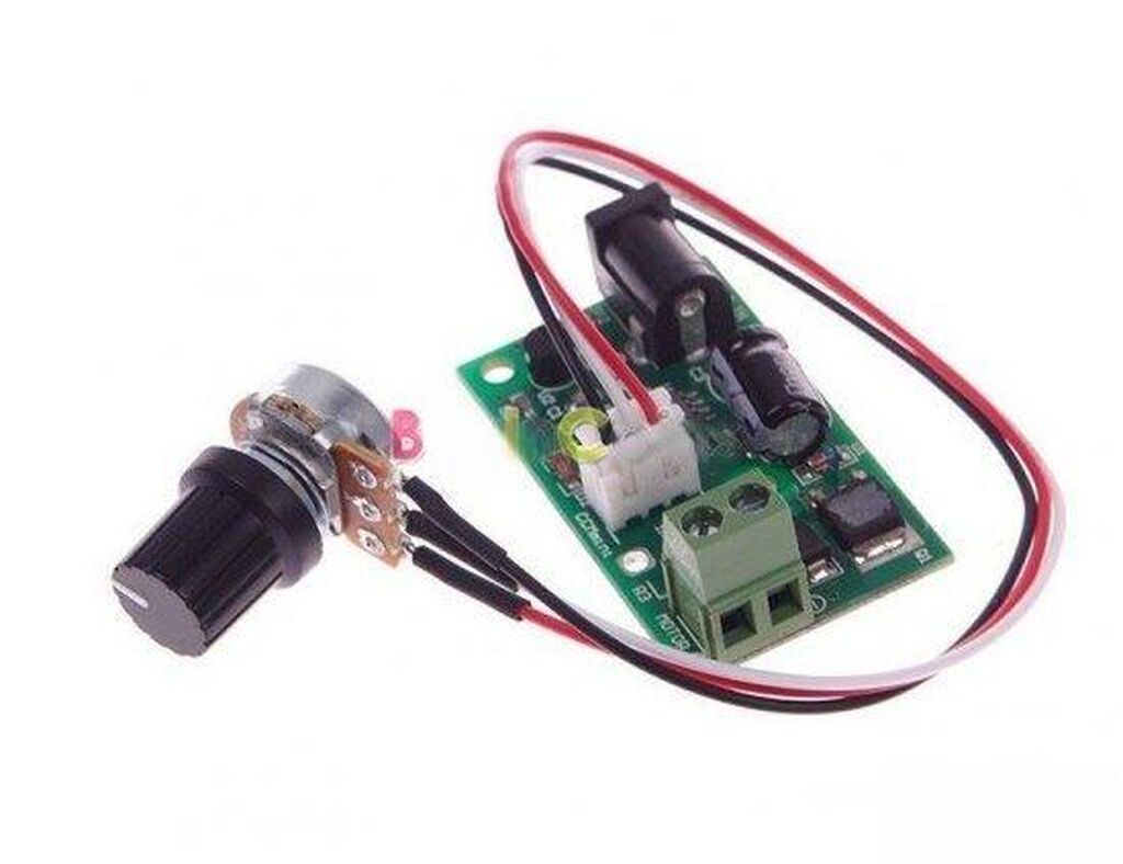 PWM DC regulator brzine/napajanja 6–28 V, 3 A, 90 W Opis: - Modul za