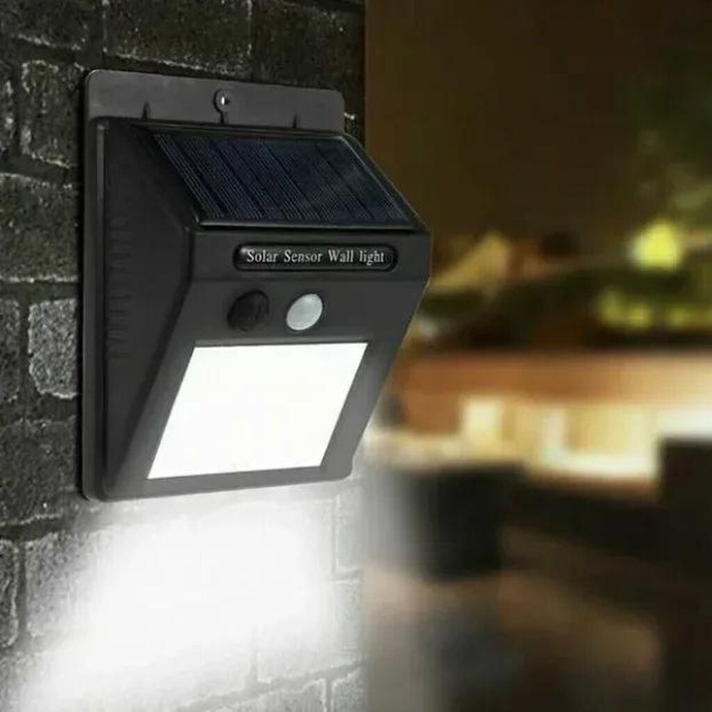 Solarna LED zidna lampa sa senzorom pokreta - Integrisani solarni