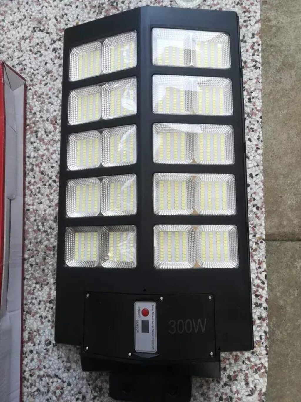 Solarna LED ulično/bezbednosno svetlo – 300W - Jak LED panel sa više