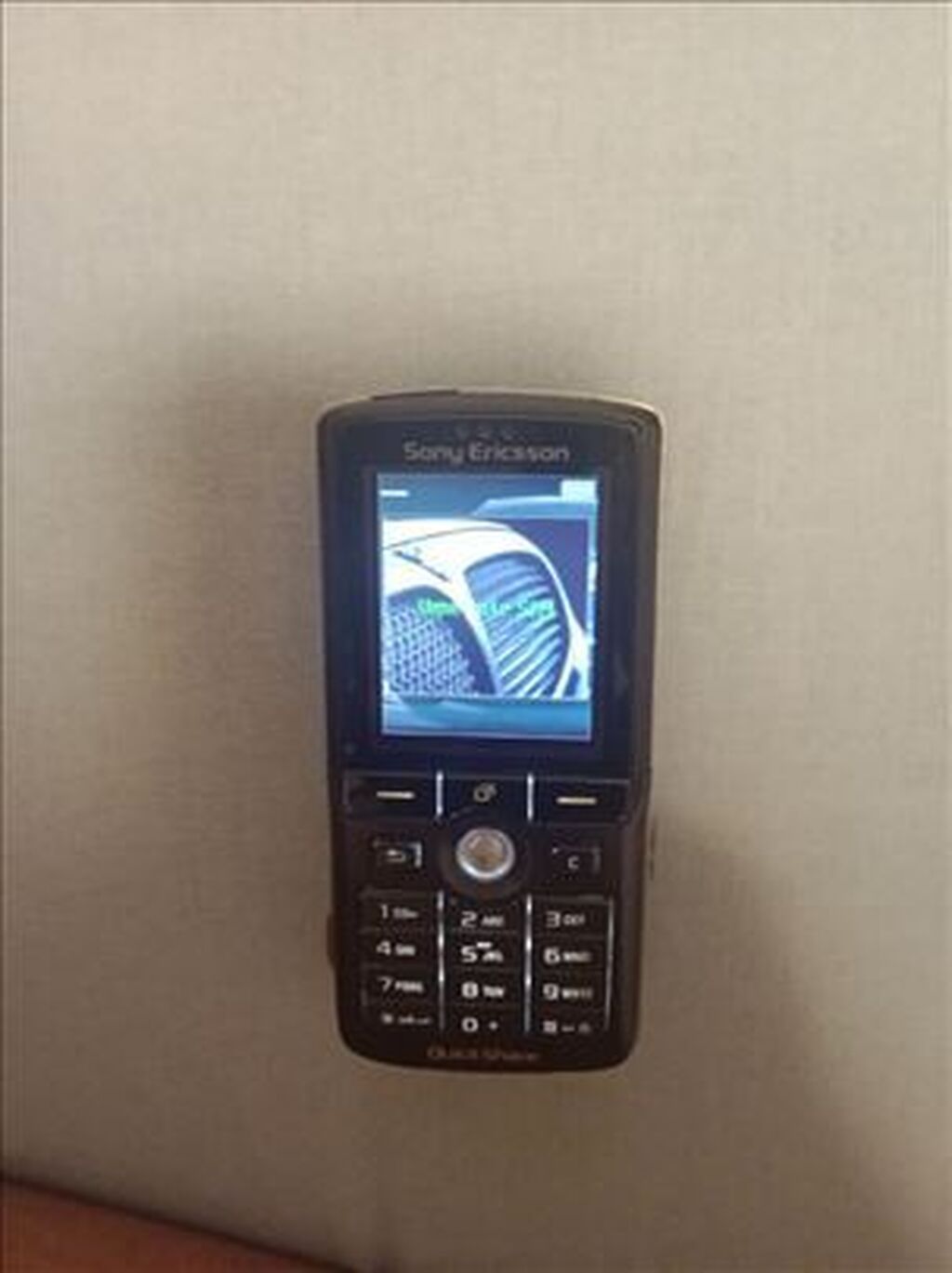 Sony Ericsson K750 i Telefon kao nov, srpski meni, baterija dobra