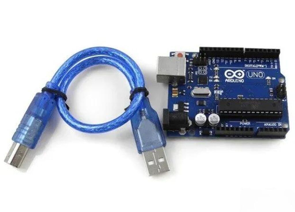 Arduino UNO Rev3 + USB kabl Opis: - Razvojna ploča Arduino UNO Rev3
