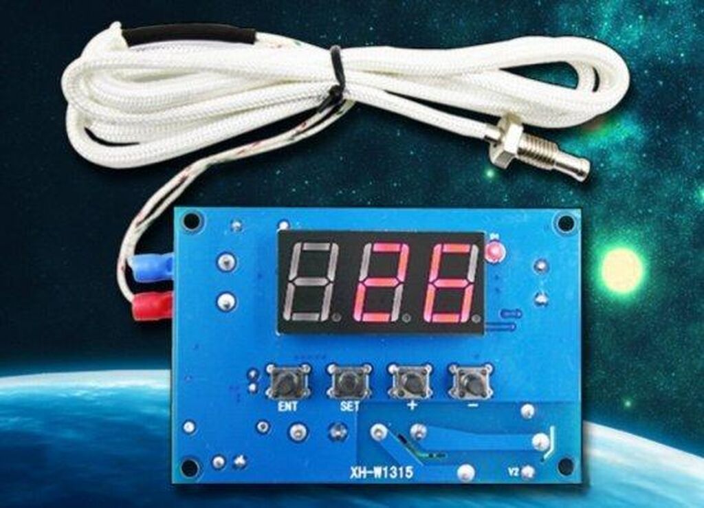 Termoregulator XH-W1315 – 12V, do 999°C Opis: - Digitalni kontroler