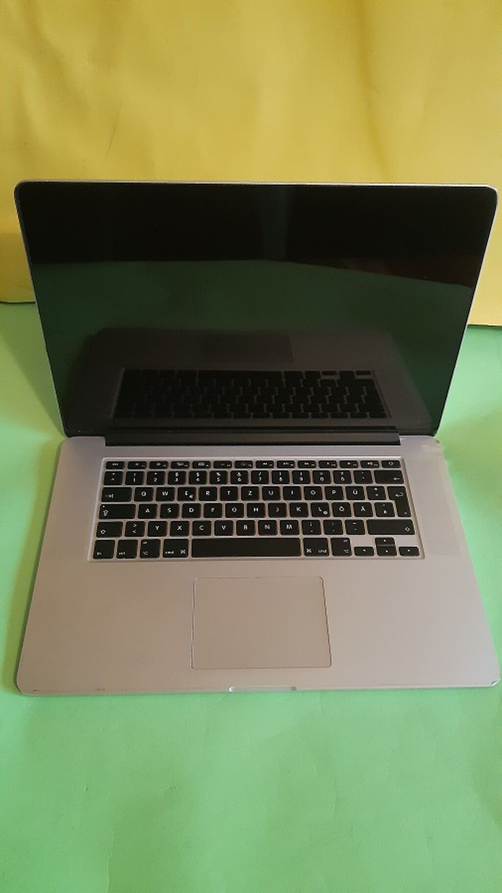 MacBook Pro 15 Retina i7 16GB 256GB SSD A1398 late 2013 BEZ ZAMENA