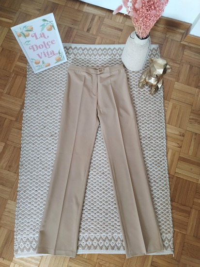 Pantalone na "crtu" 36/38