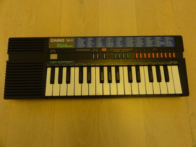 Sintisajzer CASIO SA-11