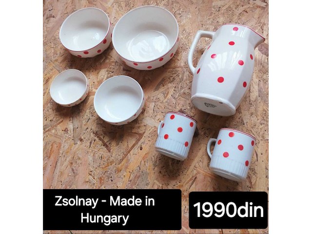 Zsolnay Žolnaj porcelanski set šolje bokal činije