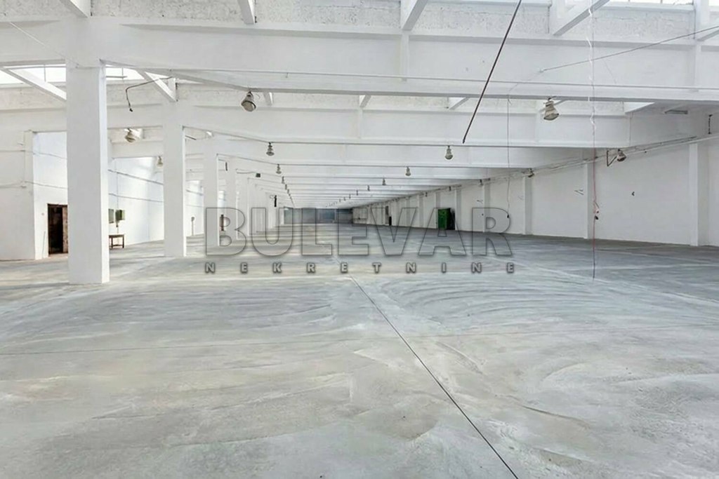 Poslovni prostor / Lokal, Niš - Novo selo | Izdavanje · 5908m² · 24.814€