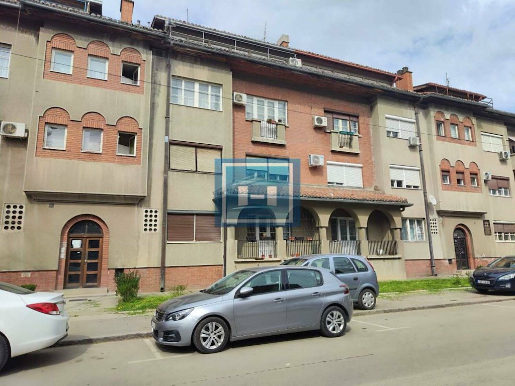 Dvoiposoban stan, Jagodina | Prodaja · 73m² · 120.000€