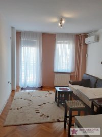 Novi Sad, Rotkvarija, Žitni trg, 30m2