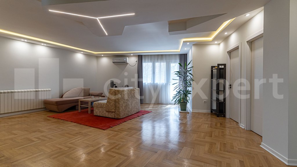 Stan za prodaju BEZ PROVIZIJE - Trosoban, 95m², Kamčatska, Palilula - 249500€