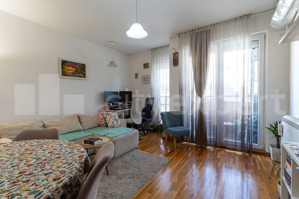 Stan za prodaju BEZ PROVIZIJE - Jednoiposoban, 44m², Vojvode Vlahovića, Voždovac - 133000€