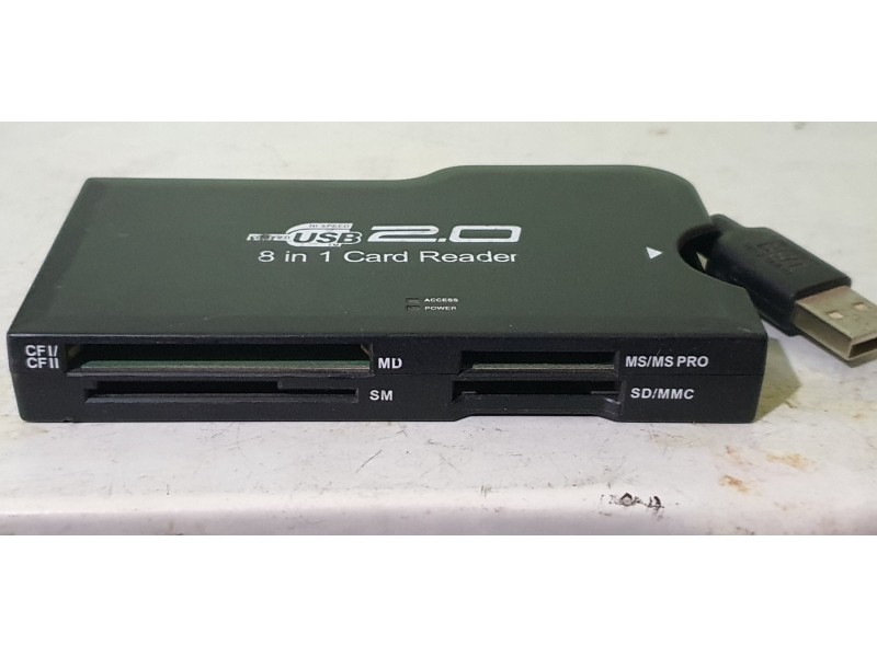 Citac kartica A - Usb 8 in1