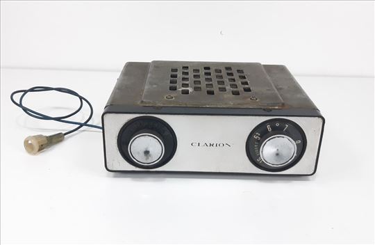 Vintage 60e Clarion model RE-603 Japan auto radio
