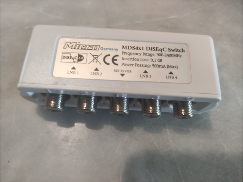 Microelectronic MDS4x1 razdelnik za satelite Novo