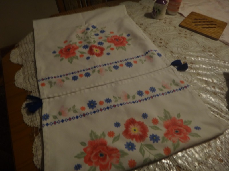 nadstolnjak