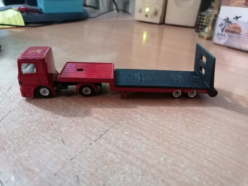 SIKU MERCEDES - Autotransporter scala 1-82