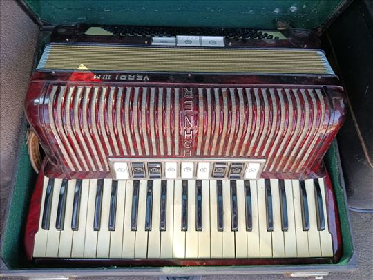 Hohner 120 basova