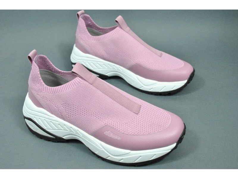 NOVE WALDLAUFER PATIKE-br.41