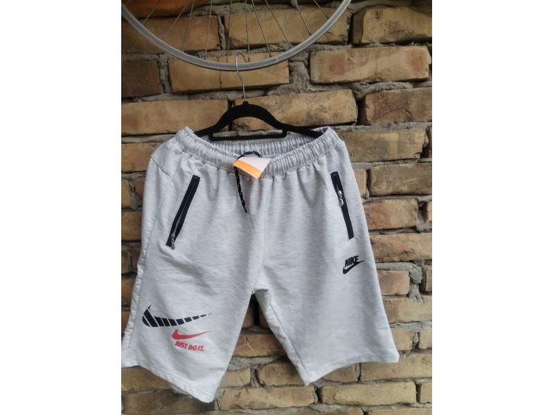 Misli Nike sorc vel XL