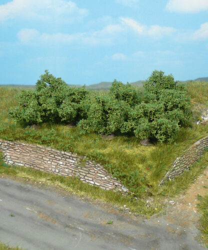 NEW! Heki 1735 Bushes 4 cm (8 pcs)