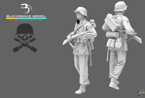 NEW! BlackSnake Model Waffen-07-16 German WWII Waffen SS Soldier No.7 Ammo Carrier (1 Figure)