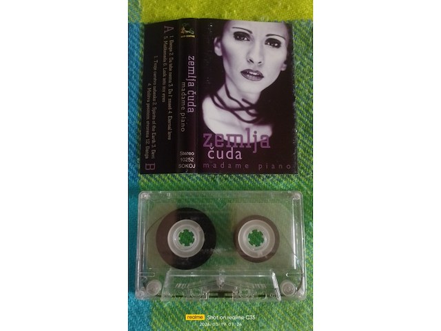 MADAME PIANO - ZEMLJA CUDA