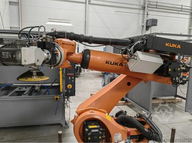Industrijski robot
Kuka KR 210 R2700