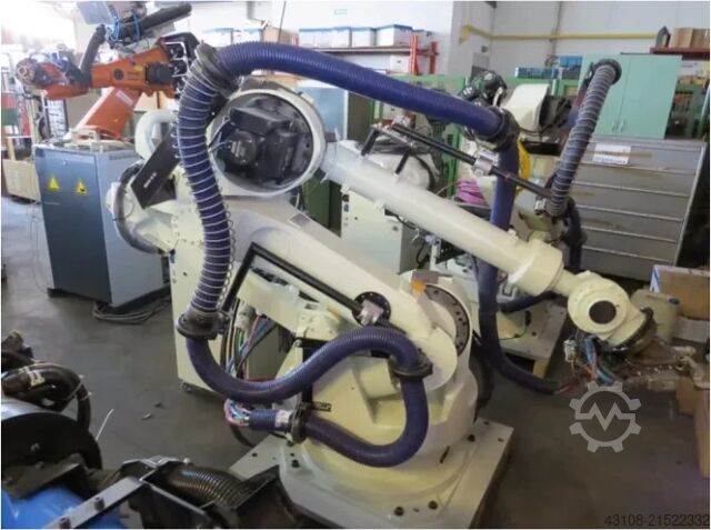 Industrijski robot
KAWASAKI UX 150 F