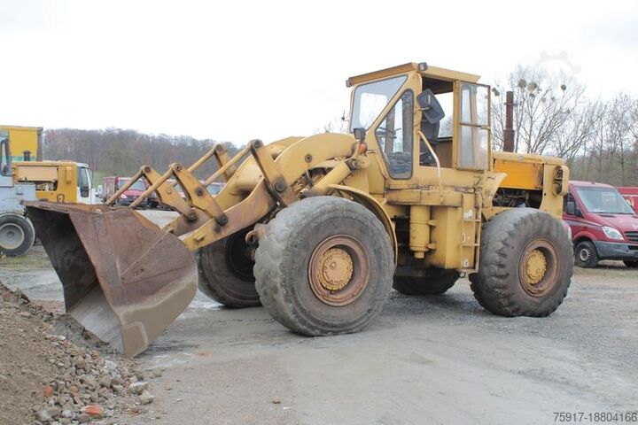 Utovarivač na točkovima
Caterpillar 966 C
