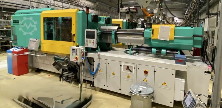 CNC mašina za brizganje plastike
Arburg 720S 3200/1300