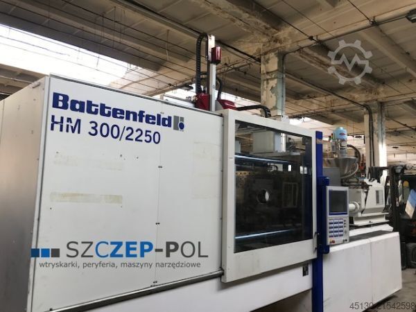 Mašina za brizganje plastike
Battenfeld HM 300/2250S