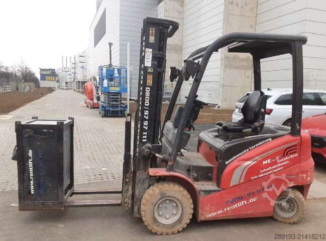 Viljuškar
Manitou ME 420 AC 2,0 t Elektro