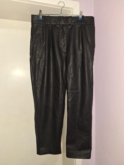 H&M kožne pantalone NOVO