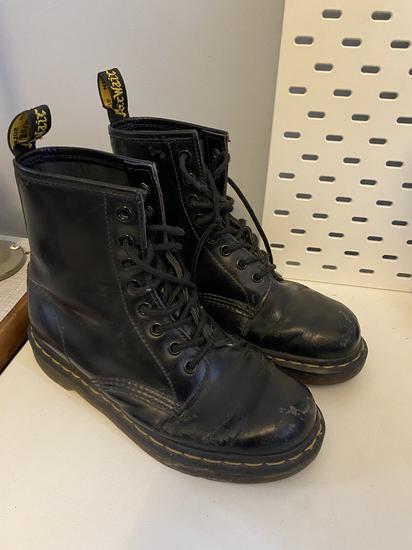 dr martens 1460 / 38