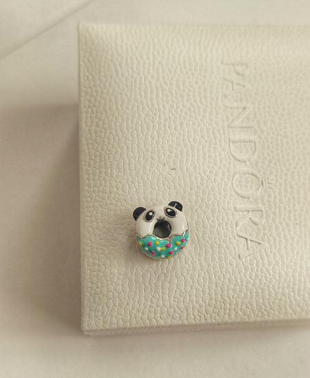 Pandora privezak krofna panda