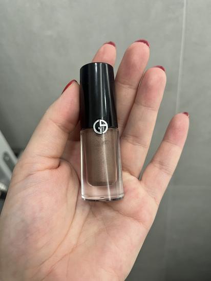 Armani eye tint